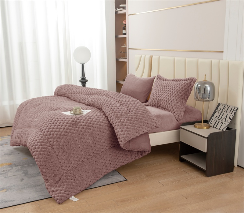 BEDCOVER / BEDSPREAD